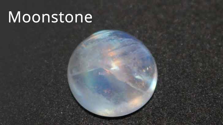 Moonstone - Its planet, Benefits & Who Should Wear It?